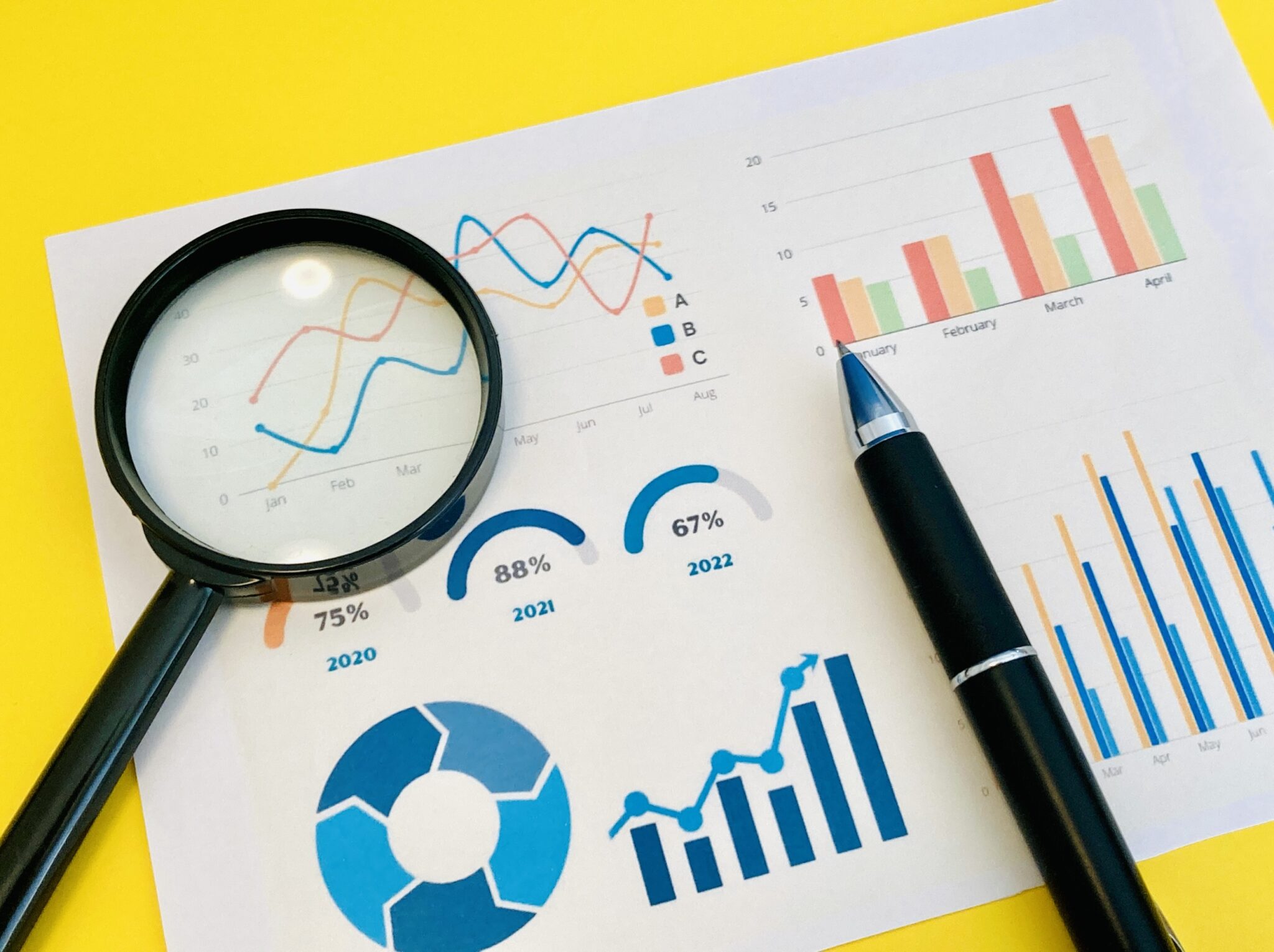 航空業へのPEST分析の適用: 初心者向けに徹底解説 - TechSuite AI Blog